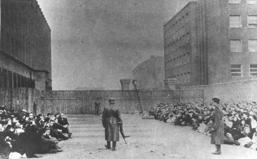 The Great Deportation: The Turning Point of the Warsaw Ghetto